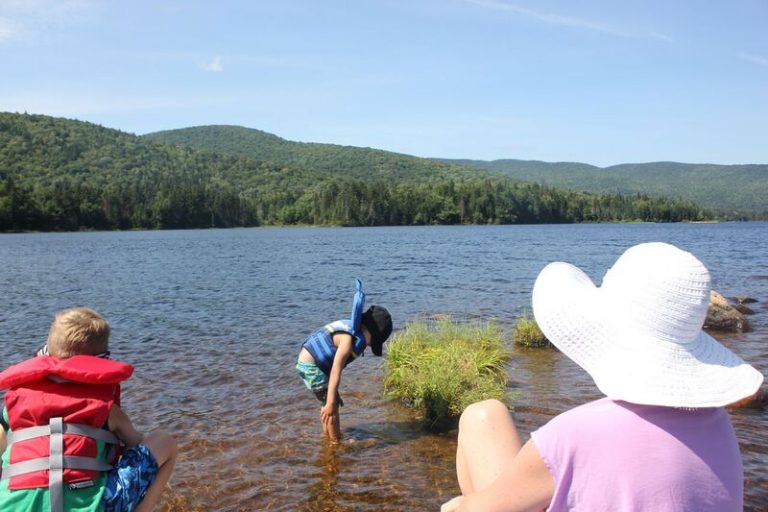 À la découverte du Lac Monroe au Parc national de Mont-Tremblant - Wooloo