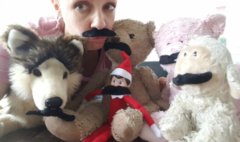 Tours de lutin de Noël : nos 43 meilleures idées pour une chasse ...